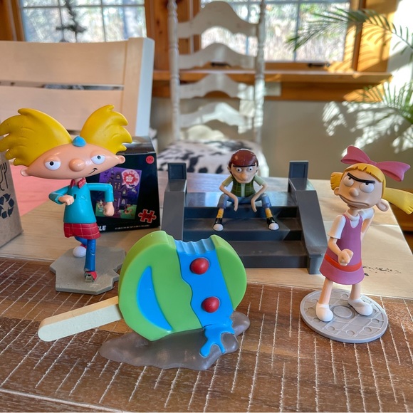 Nickelodeon | Other | The Nick Box Nickelodeon Collectibles | Poshmark